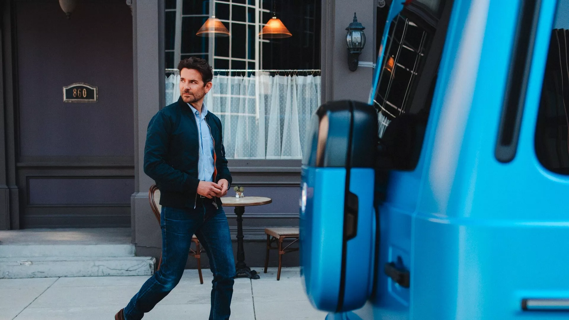 Для продажів залучають зірок: електричний позашляховик Mercedes-Benz G ...